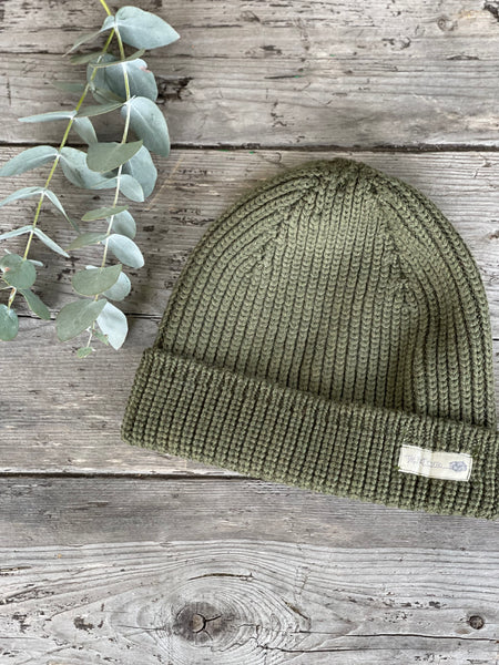 Mens Ribbed Merino Beanie | The Knit Studio – theknitstudio